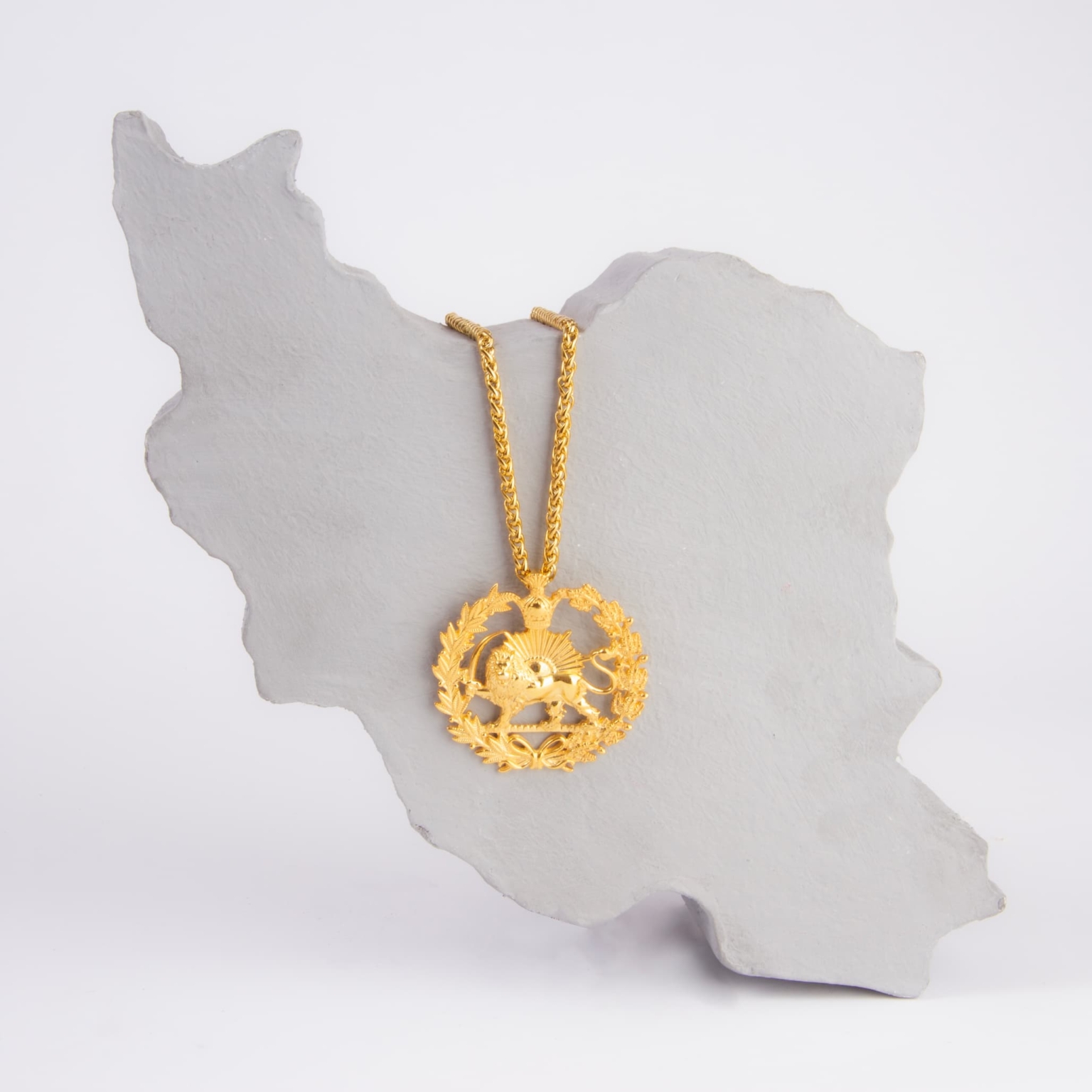 Lion and Sun Necklace – Gold - Persis Collection