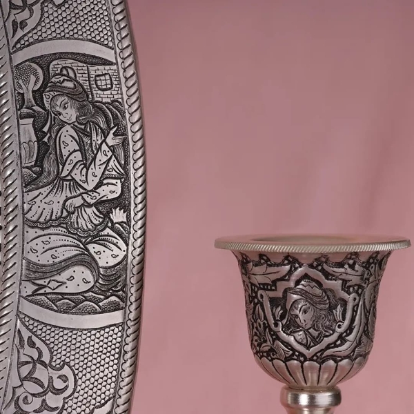Exquisite Persian Mirrors Vintage, Antique & Modern - Worldwide Delivery